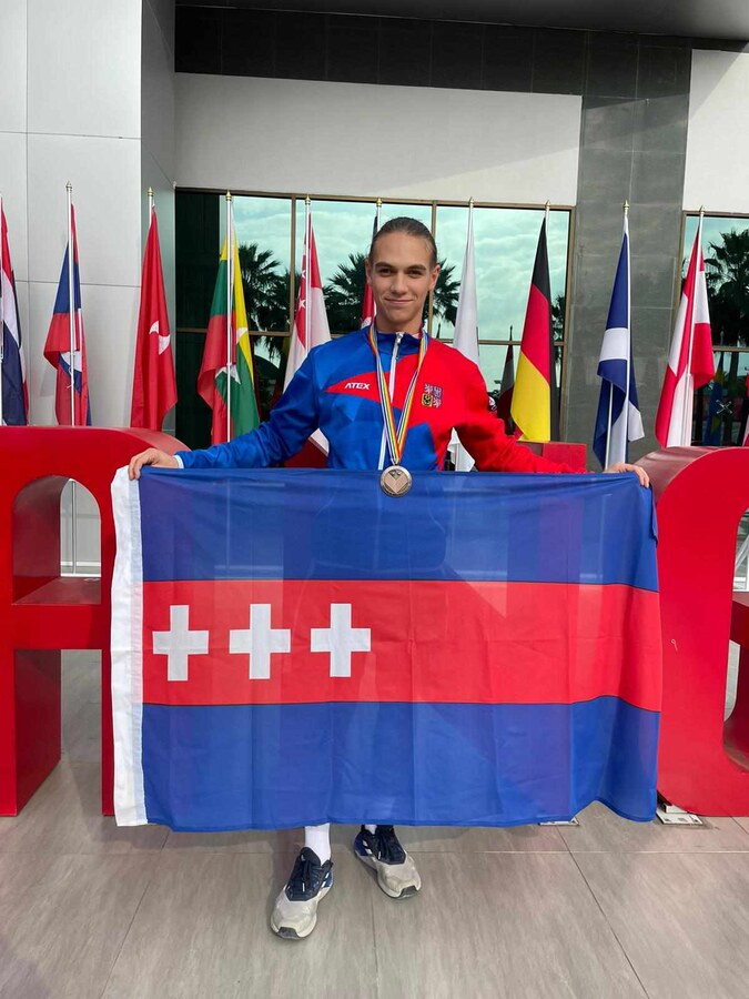 Dan Geisler píše historii českého pétanque - Volnočasový web Červený ...